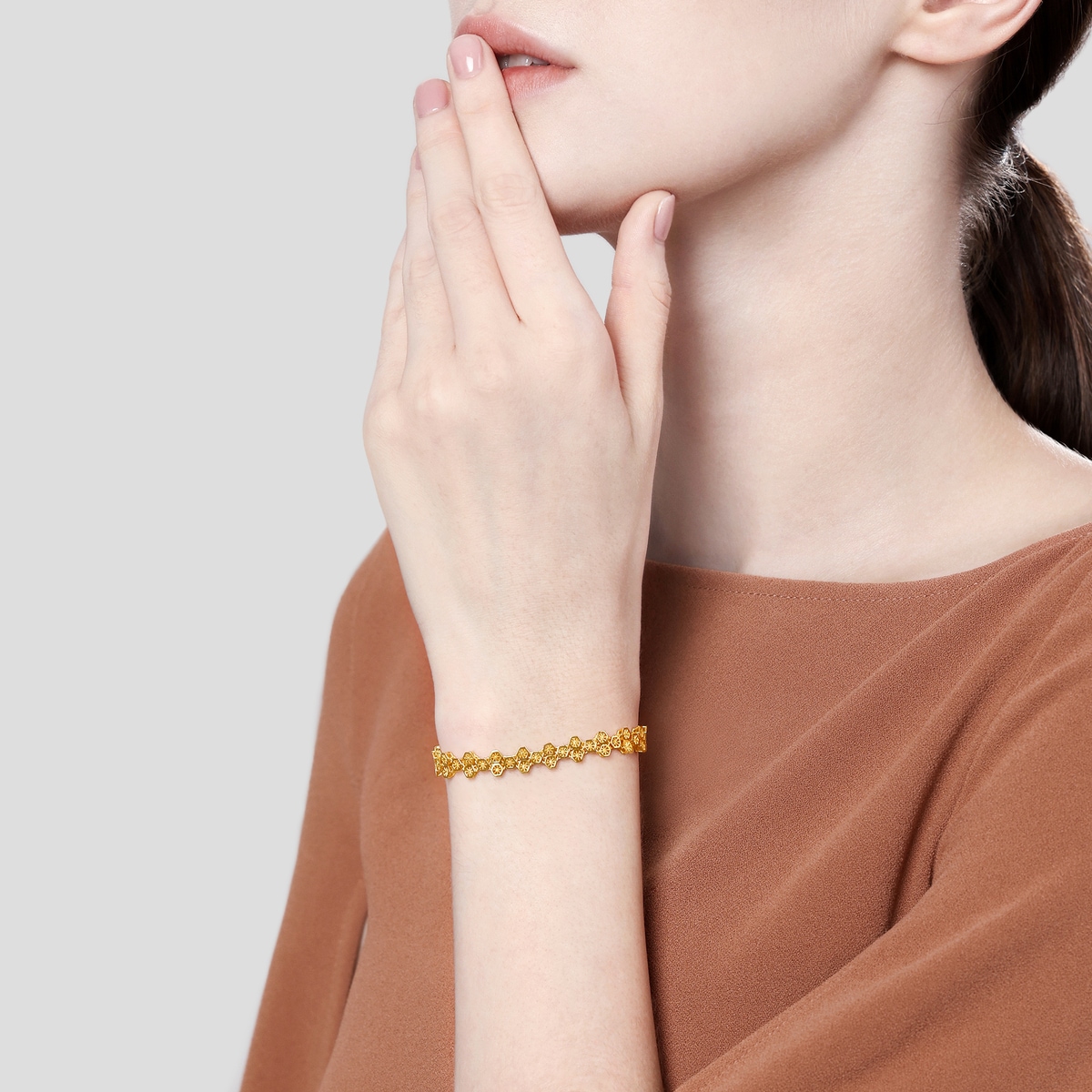 Essence - 999.9 Gold Bracelet | 94521B(18 cm/~0.243 tael) | Chow Sang ...