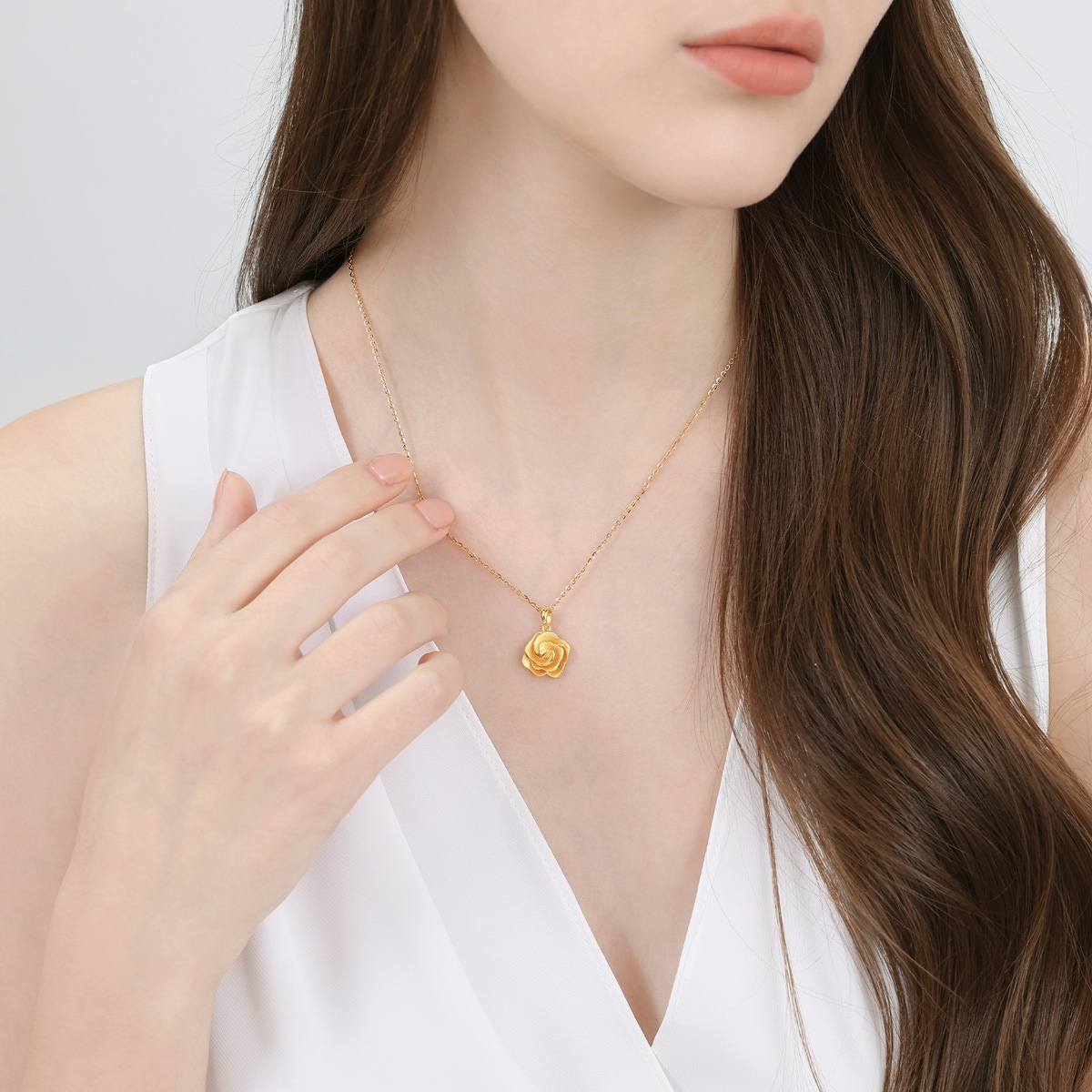 999.9黃金花吊墜 | 72931P(2厘米/約0.085兩) | 周生生官方網上珠寶店