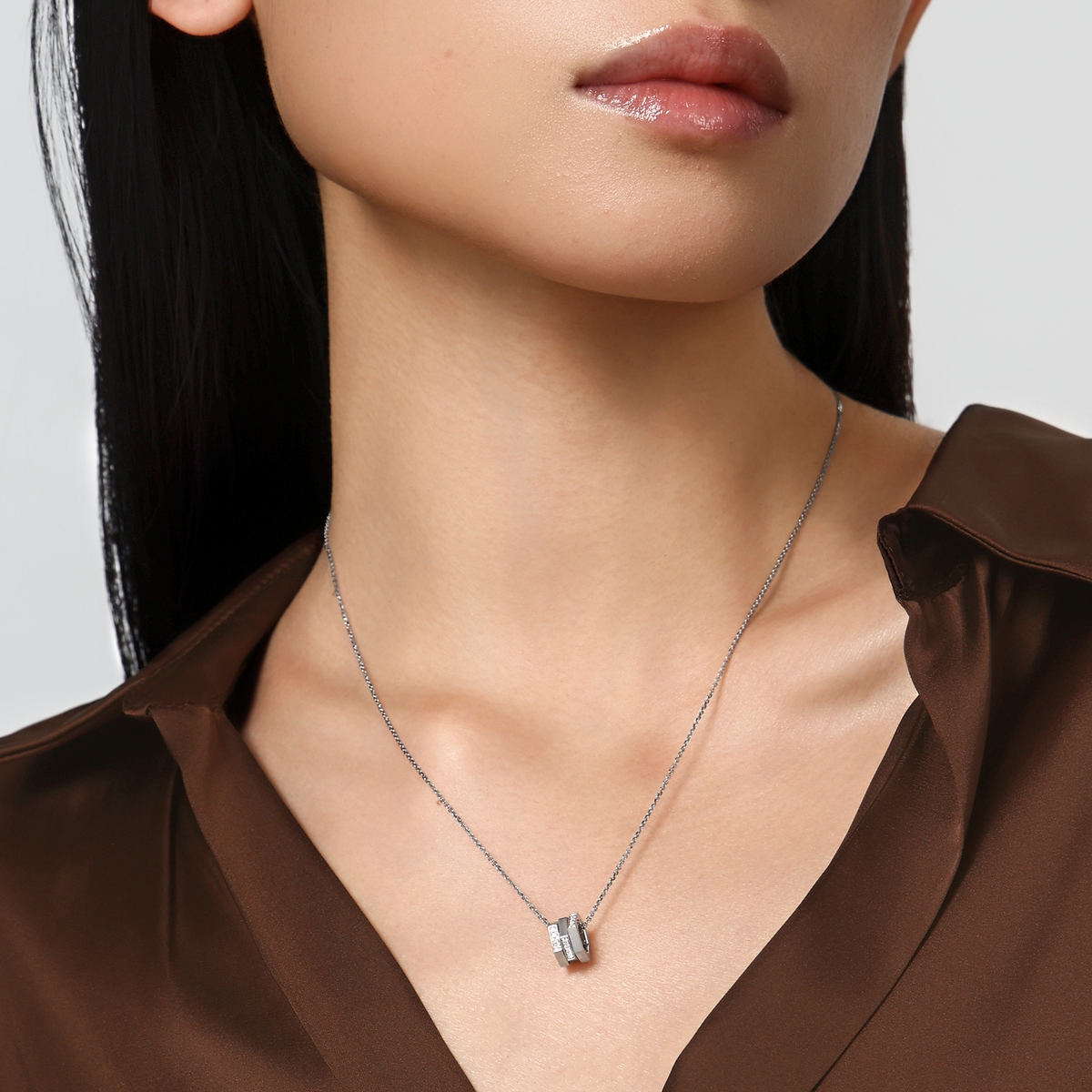 EMPHASIS - 'M' 18K White Gold Diamond Necklace | 91350U(47 cm/~0.143 ...